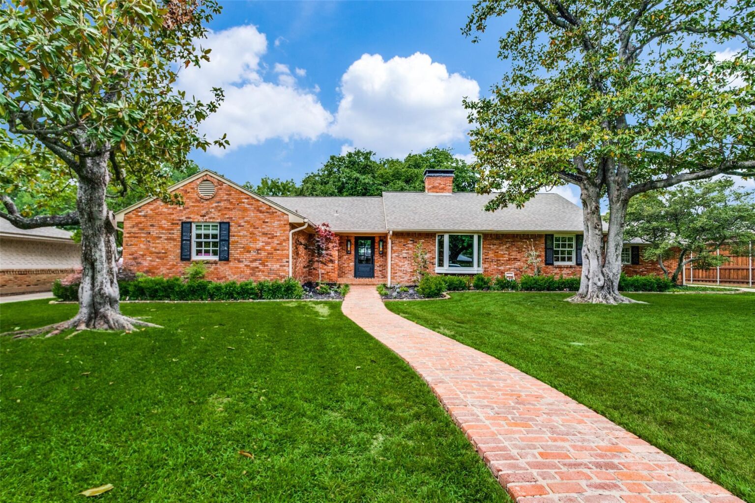 Disney Streets Dallas: Discover Charming Homes